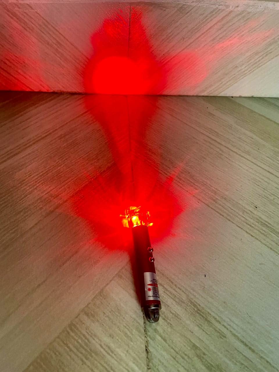 Multifunctional Torch+Laser Light for Kids | SQY-598 LAGER LIGHT CHAIN ...